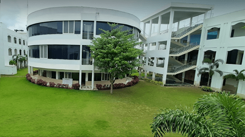 Campus Facilities – Labs, Library, Sports & More